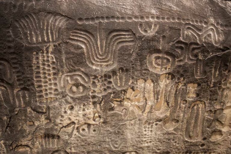 Pedra do Ingá, na Paraíba: mistérios gravados na rocha há 6 mil anos